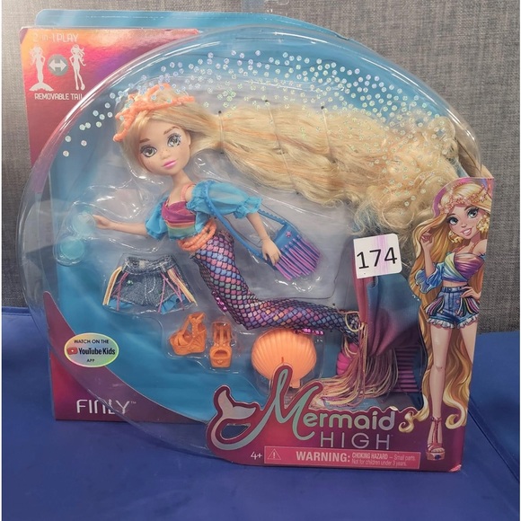 Mermaid High | Toys | Mermaid High Finly Deluxe Mermaid Doll ...